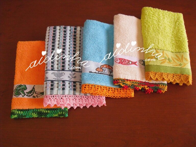 Conjunto de panos turcos de cozinha, com crochet.